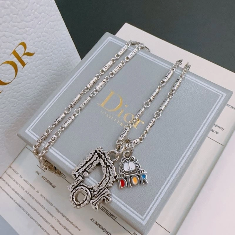 Factory-made Christian Dior Necklaces