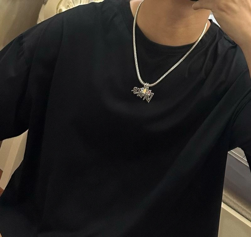 High accuracy Christian Dior Necklaces