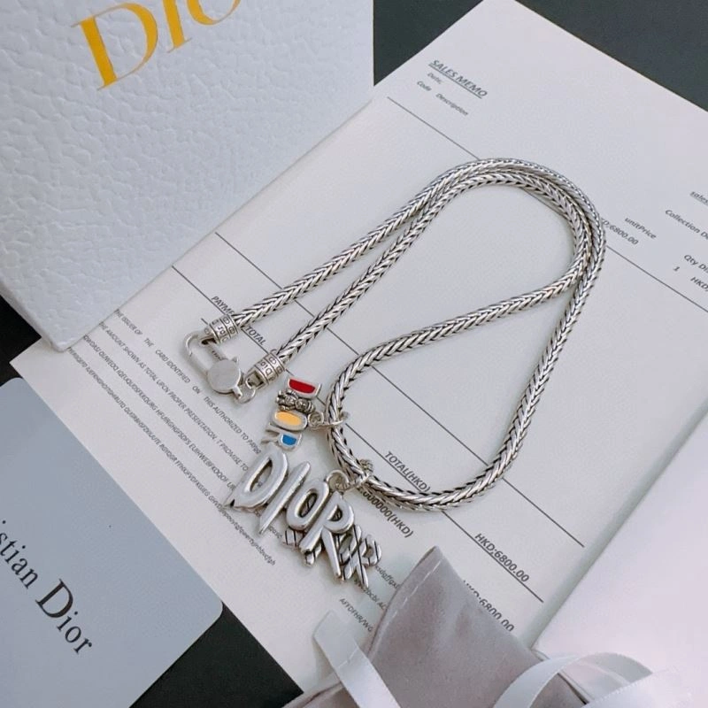 High accuracy Christian Dior Necklaces