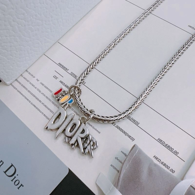 High accuracy Christian Dior Necklaces