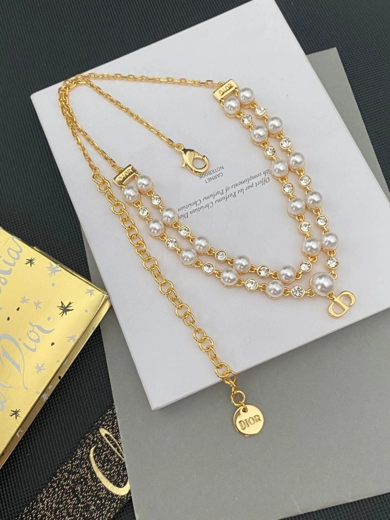 Top mirror Christian Dior Necklaces
