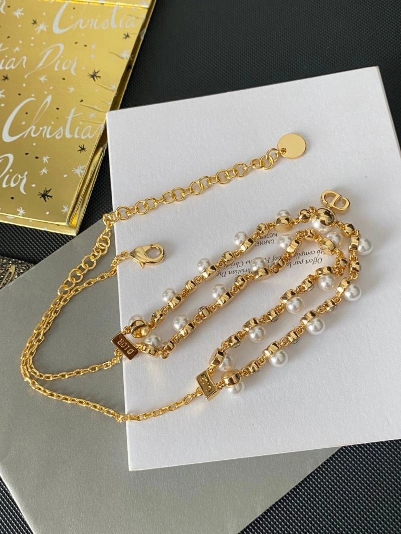 Top mirror Christian Dior Necklaces
