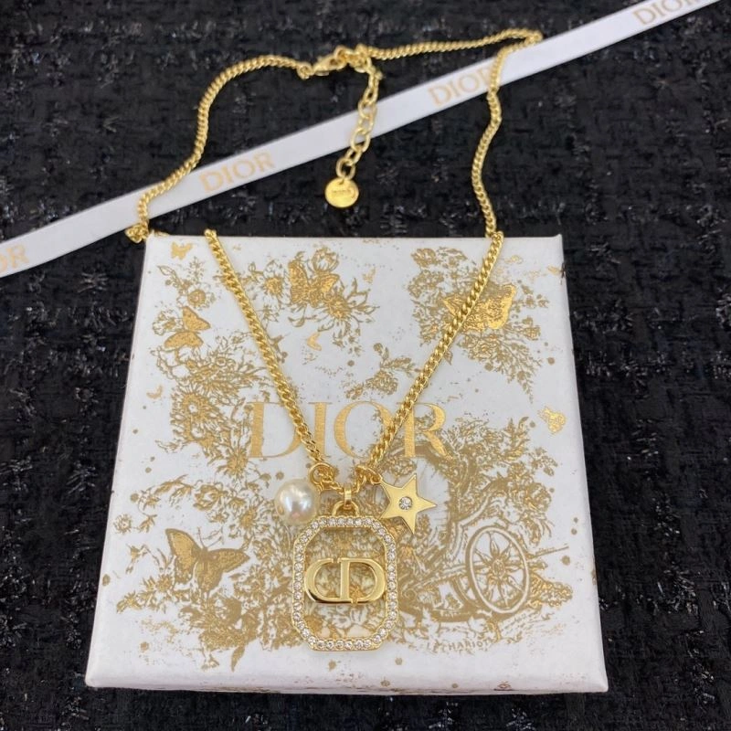 Inexpensive Christian Dior Necklaces