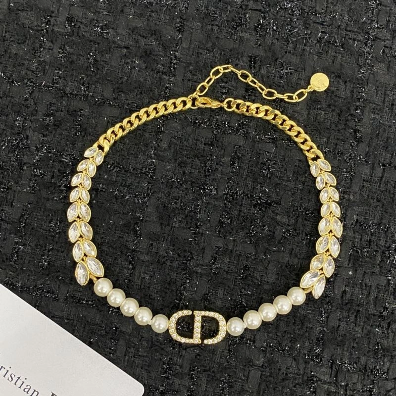 Factory-made Christian Dior Necklaces