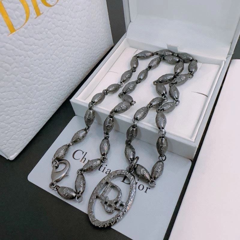 Exact replica Christian Dior Necklaces