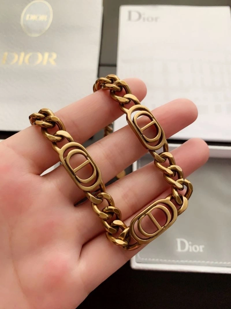 Cut-rate Christian Dior Necklaces
