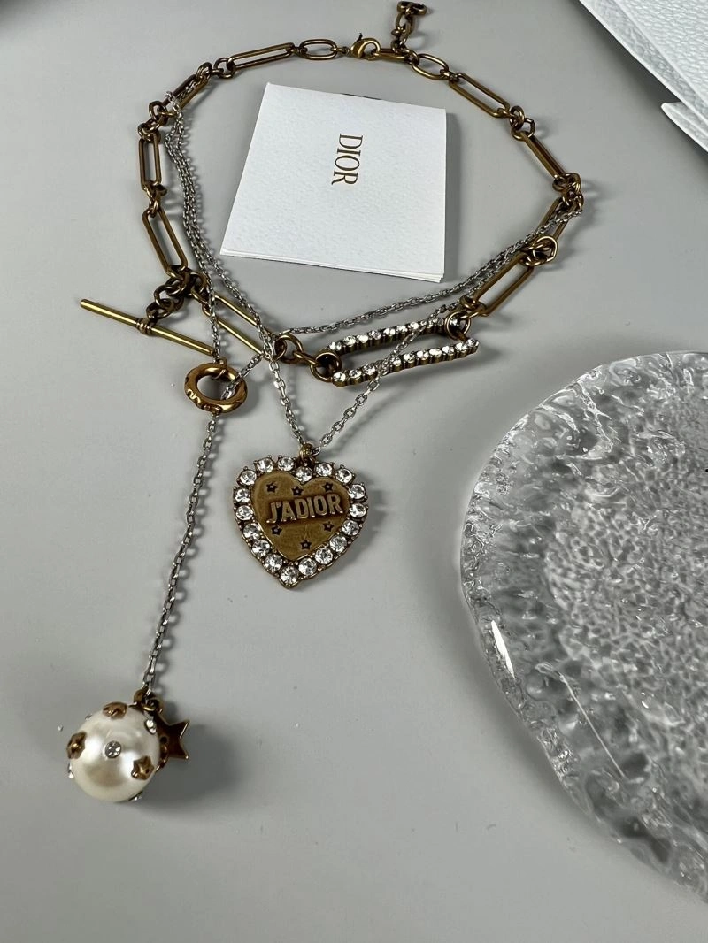 Indistinguishable Christian Dior Necklaces