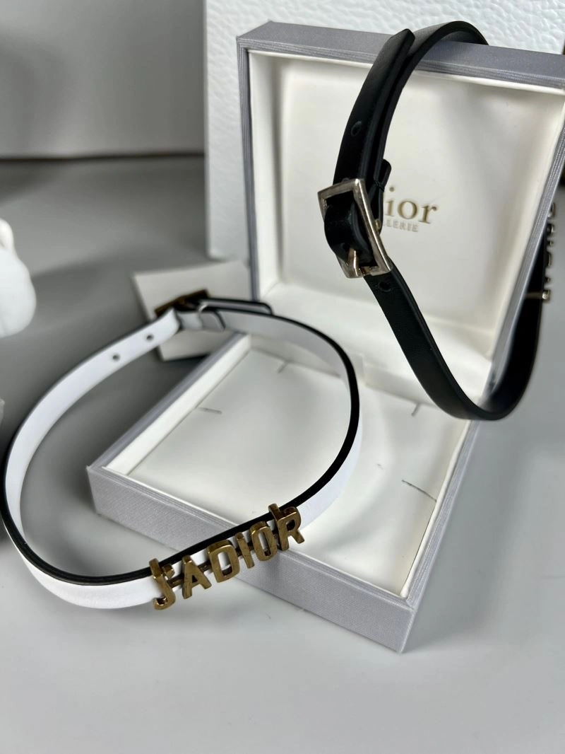 Value-priced Christian Dior Necklaces
