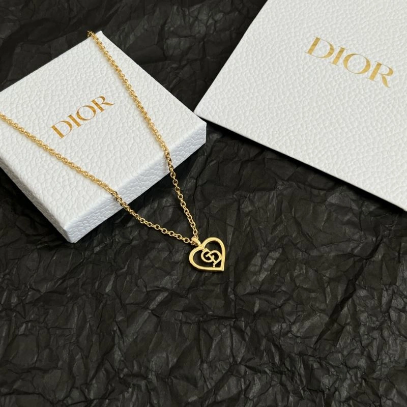 1:1 copy Christian Dior Necklaces