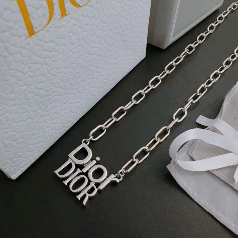 Official Christian Dior Necklaces