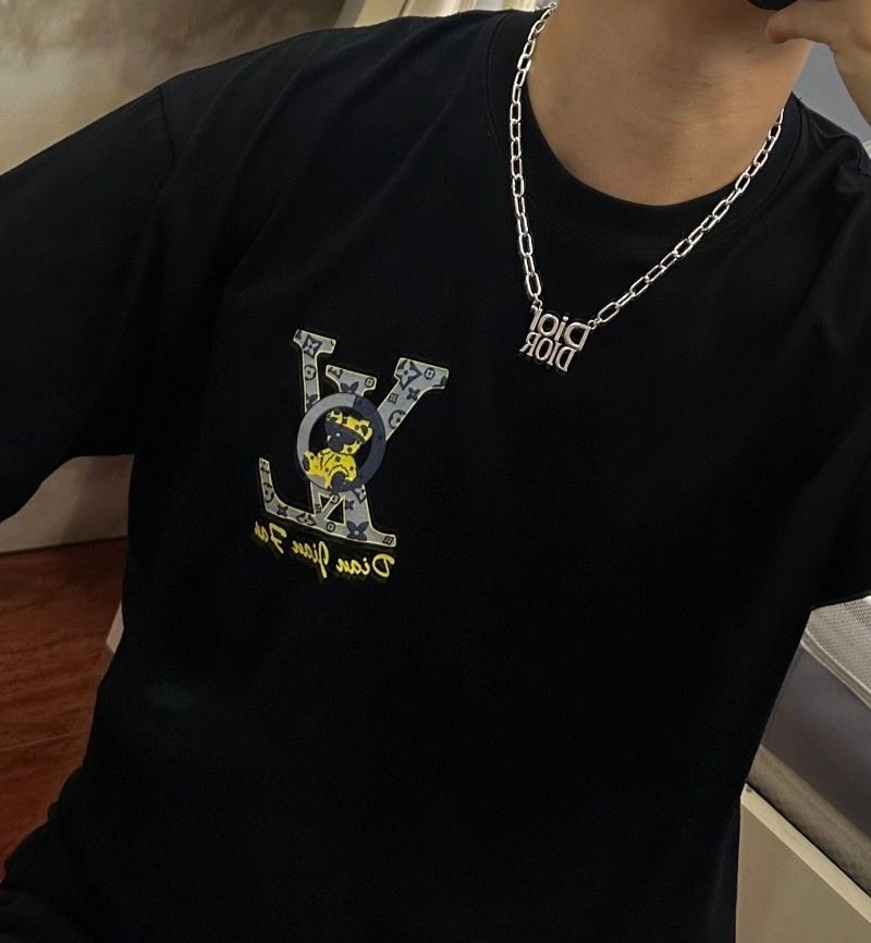 Official Christian Dior Necklaces