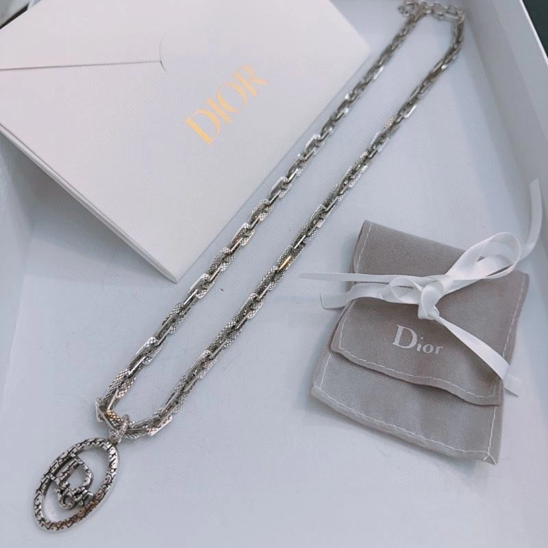 Reasonably priced Christian Dior Necklaces