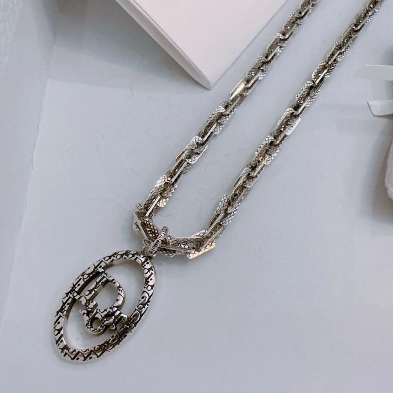 Reasonably priced Christian Dior Necklaces
