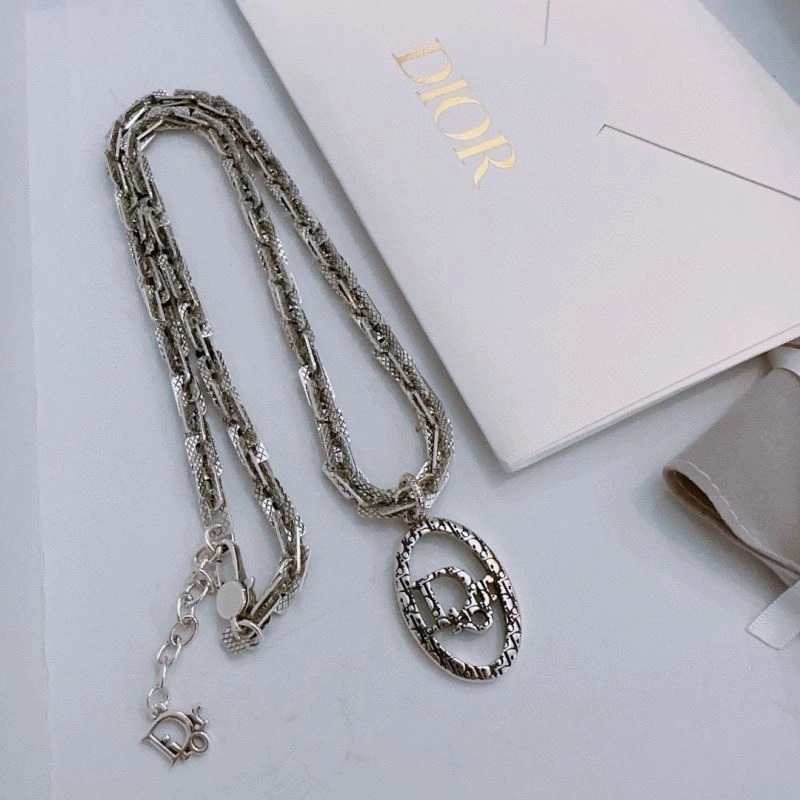Reasonably priced Christian Dior Necklaces