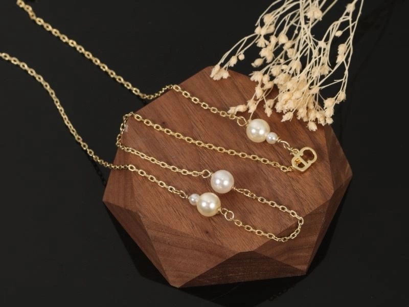 Indistinguishable Christian Dior Necklaces