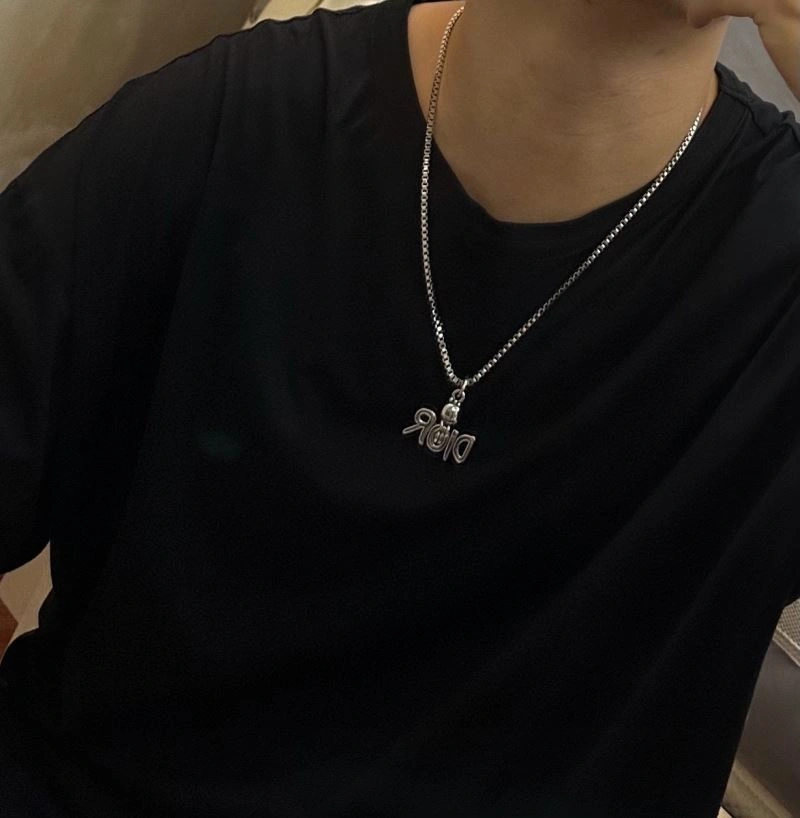 Precise copy Christian Dior Necklaces