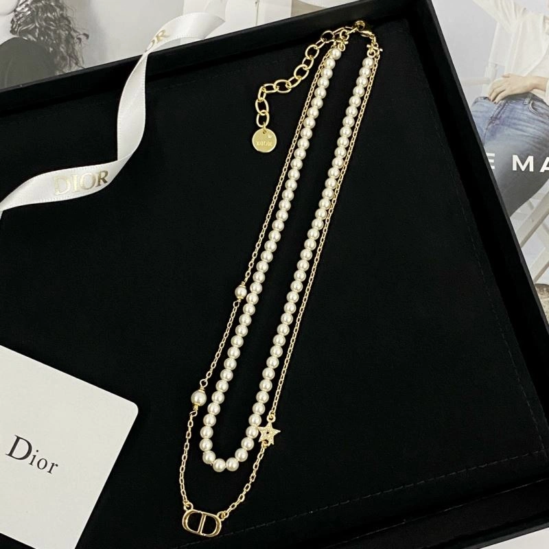 Top mirror Christian Dior Necklaces