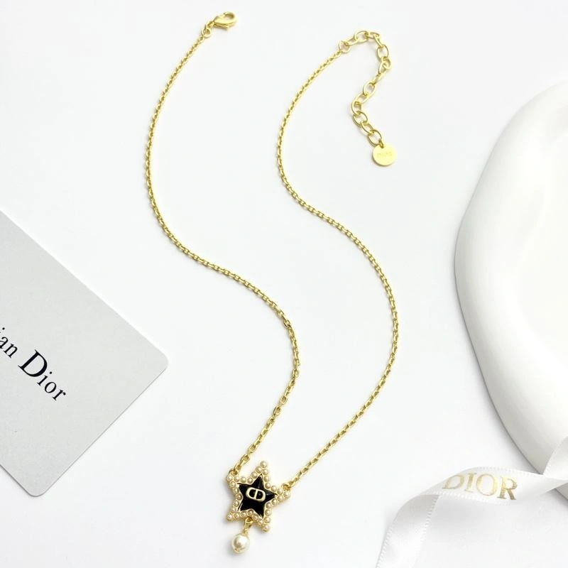 Economical Christian Dior Necklaces
