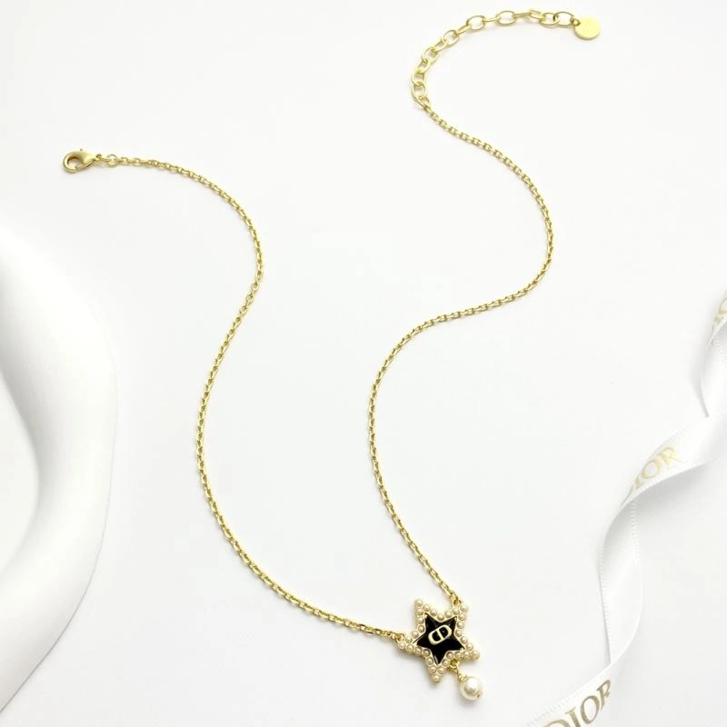 Economical Christian Dior Necklaces