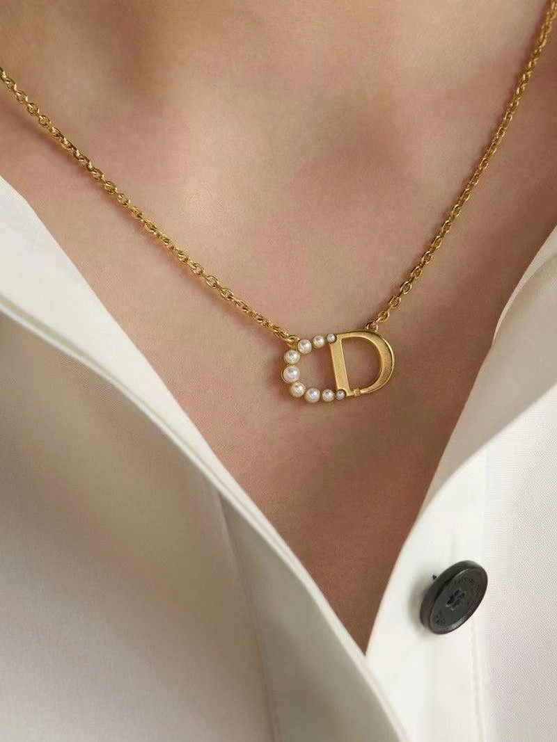 Top match Christian Dior Necklaces