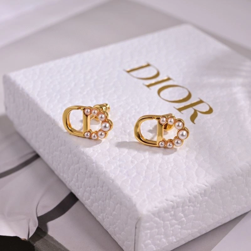 Top match Christian Dior Necklaces