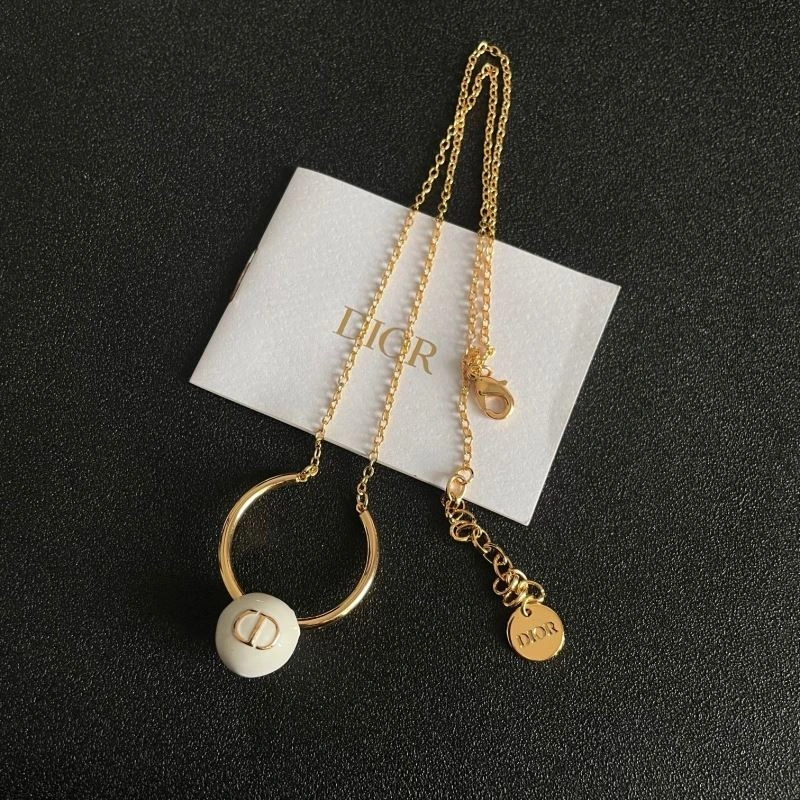 High fidelity Christian Dior Necklaces