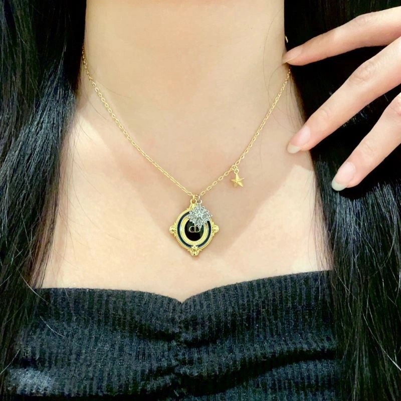 Christian Dior Necklaces