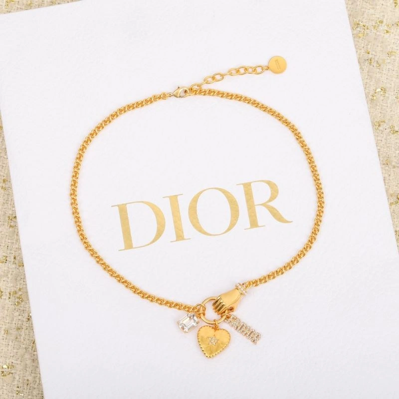 Cut-rate Christian Dior Necklaces