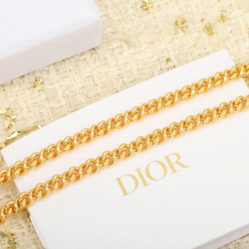 Cut-rate Christian Dior Necklaces