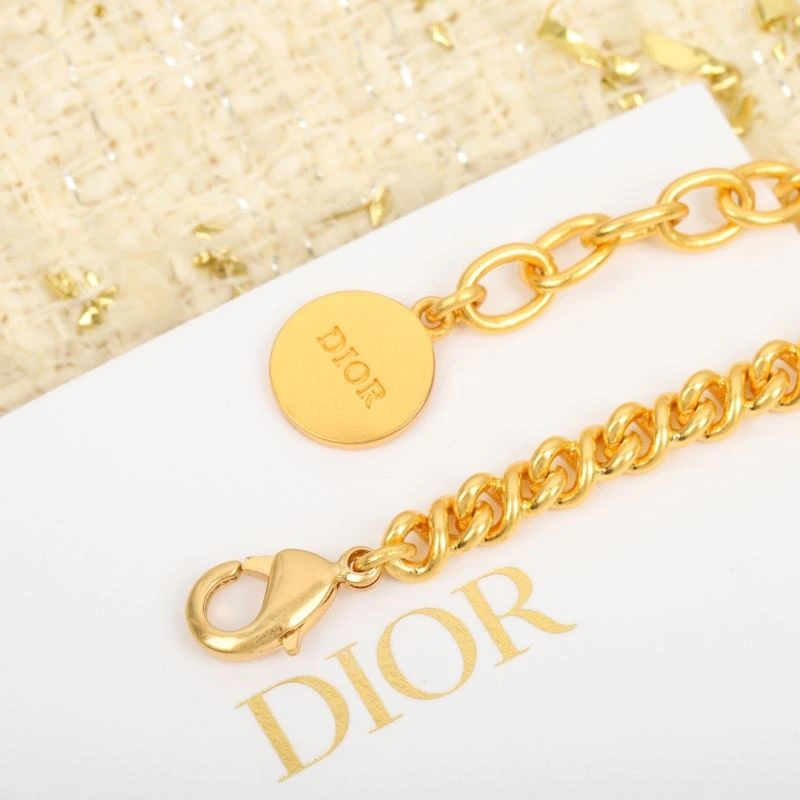 Cut-rate Christian Dior Necklaces