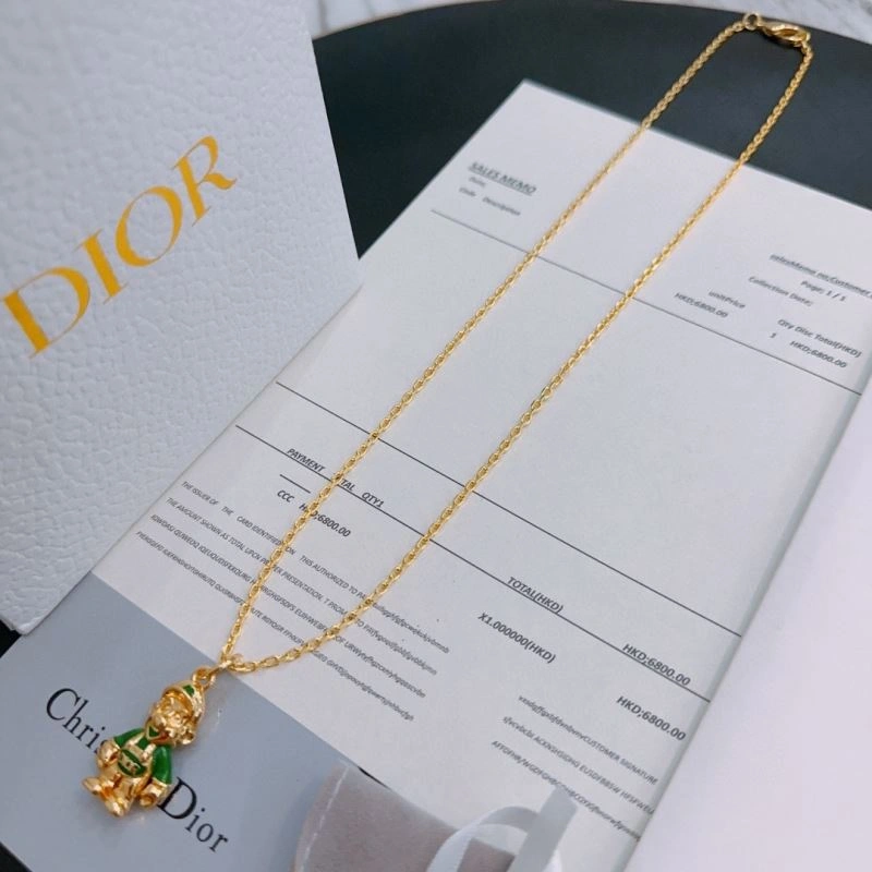 Bargain Christian Dior Necklaces