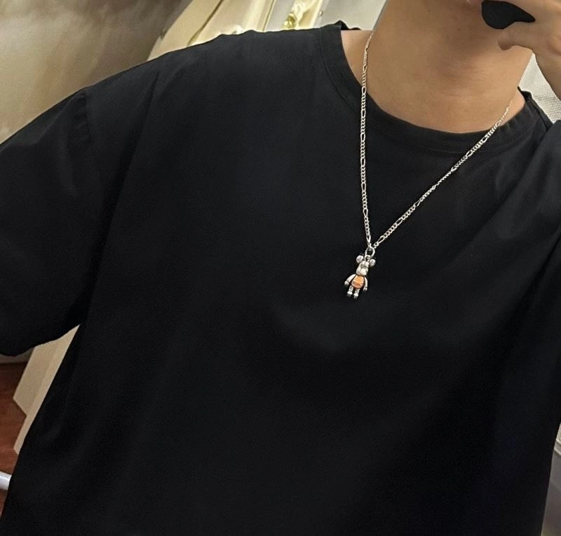 Top mirror Christian Dior Necklaces