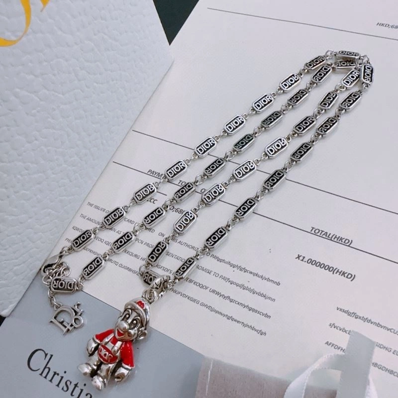High fidelity Christian Dior Necklaces