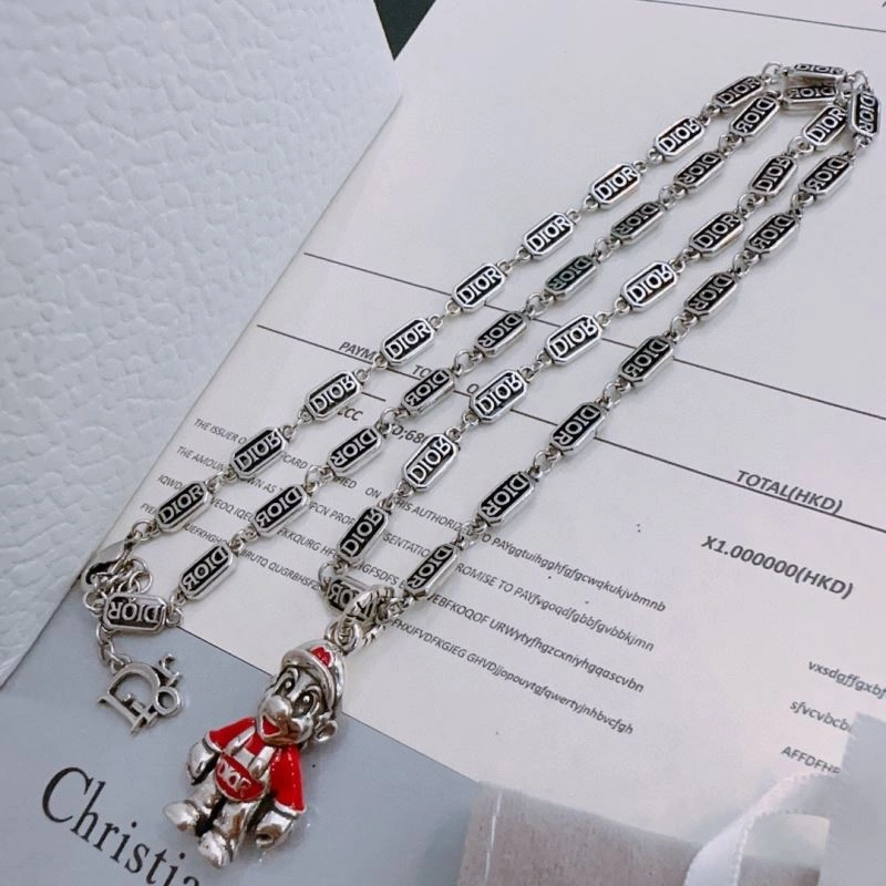 High fidelity Christian Dior Necklaces