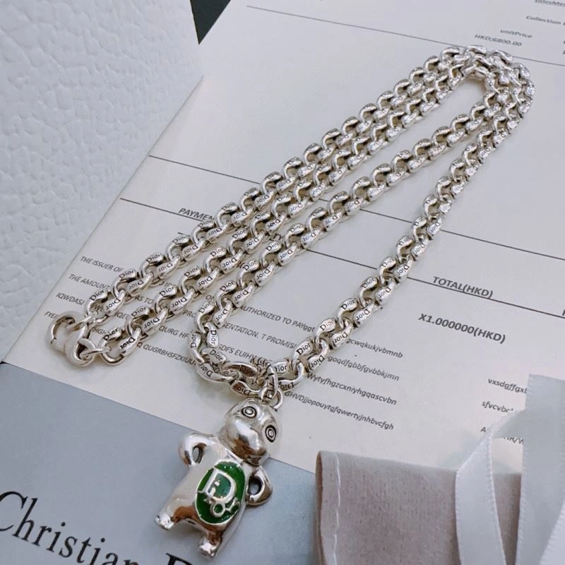 Discounted Christian Dior Necklaces