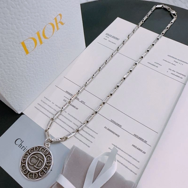 Reasonably priced Christian Dior Necklaces