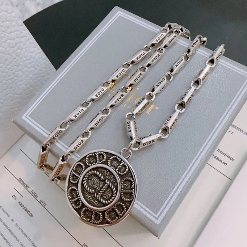 Reasonably priced Christian Dior Necklaces