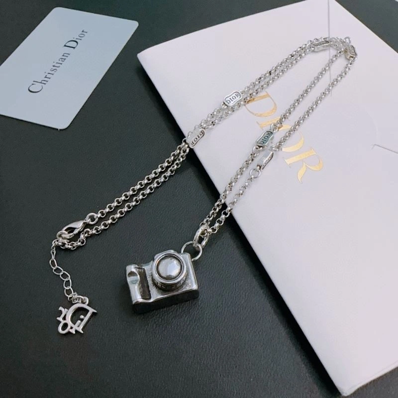 High accuracy Christian Dior Necklaces