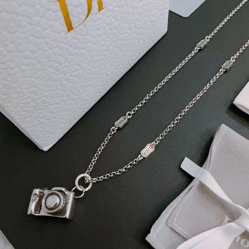 High accuracy Christian Dior Necklaces
