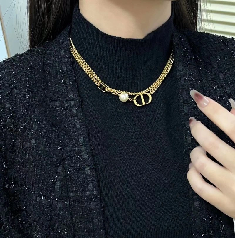 Official Christian Dior Necklaces