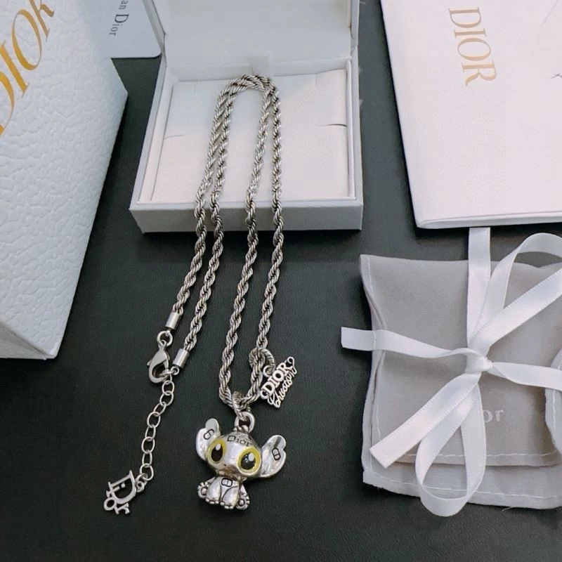 Top mirror Christian Dior Necklaces