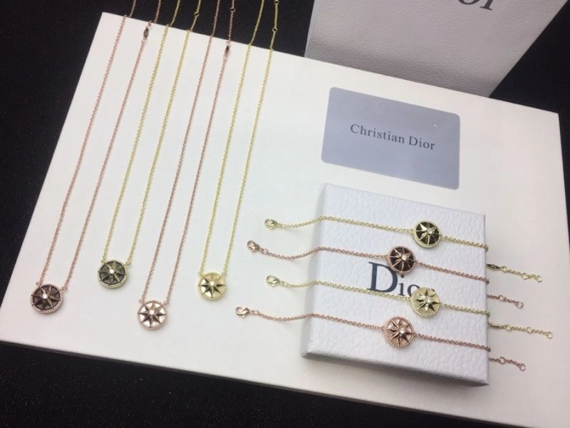 Christian Dior Necklaces
