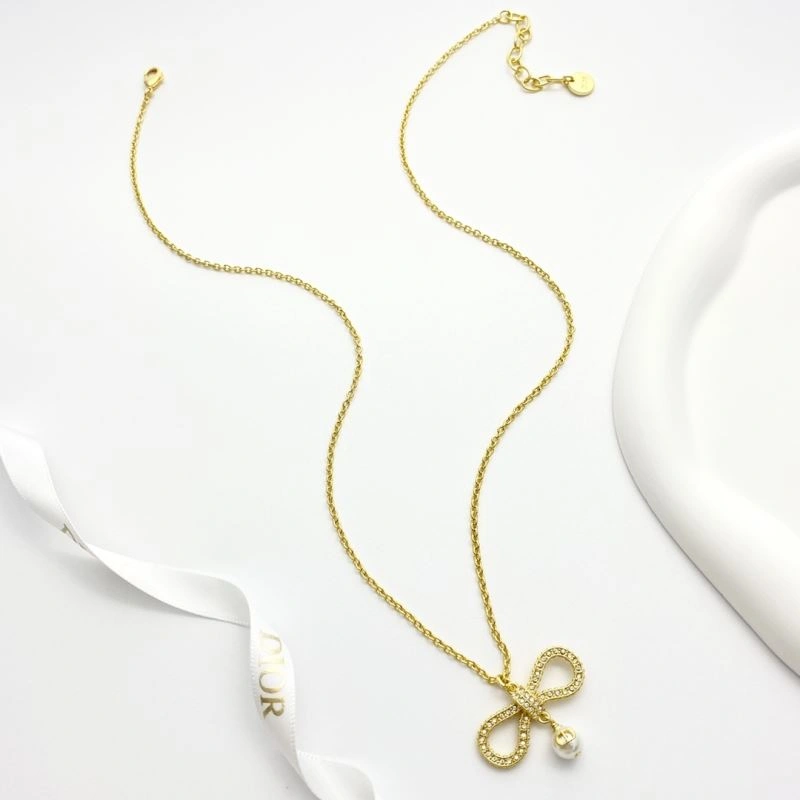 High fidelity Christian Dior Necklaces