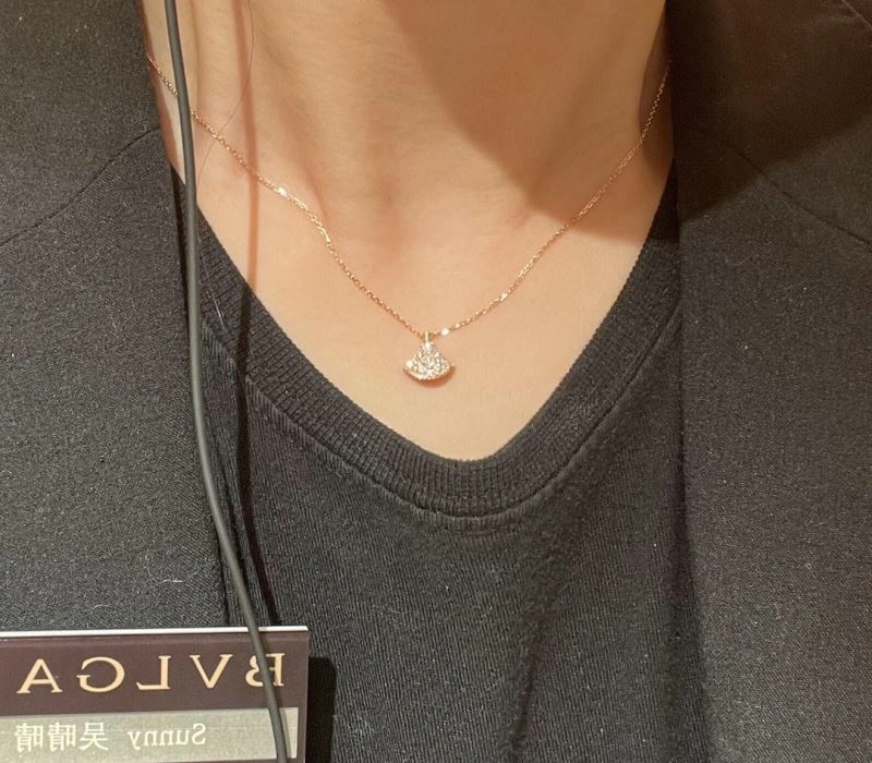 Precise copy Christian Dior Necklaces