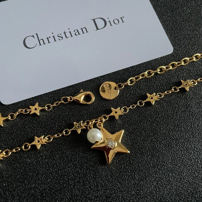 Discounted Christian Dior Necklaces