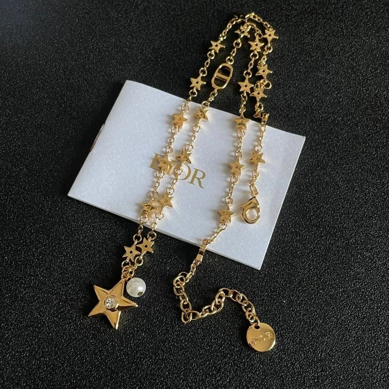 Discounted Christian Dior Necklaces