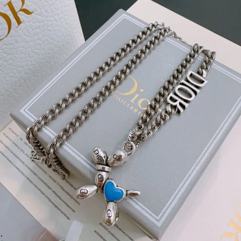 Exact replica Christian Dior Necklaces