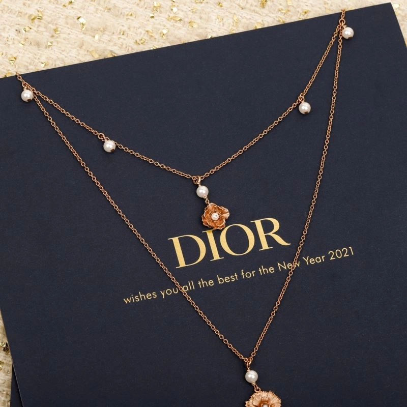 Official Christian Dior Necklaces