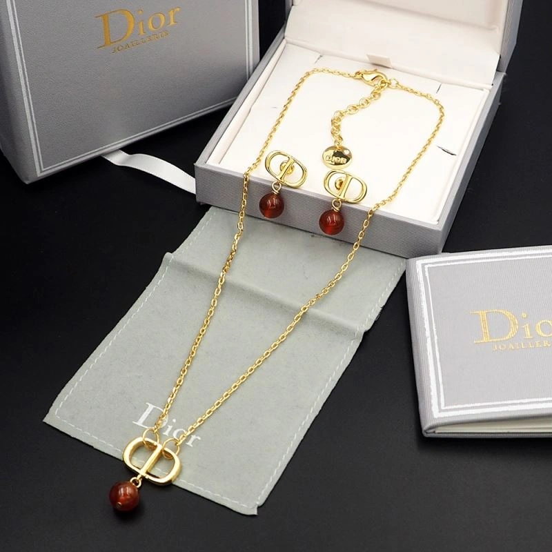 Indistinguishable Christian Dior Necklaces