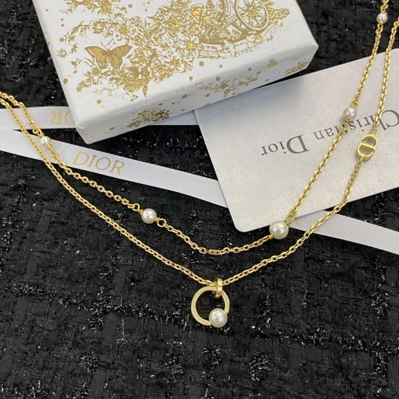 Cut-rate Christian Dior Necklaces